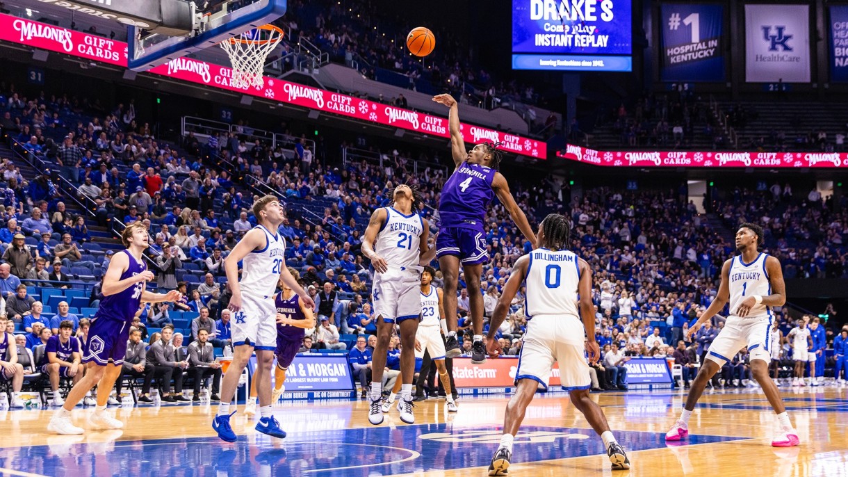 Athletics | Stonehill College