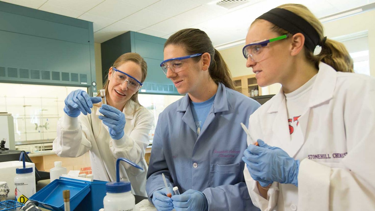 Work Study Program | Stonehill College