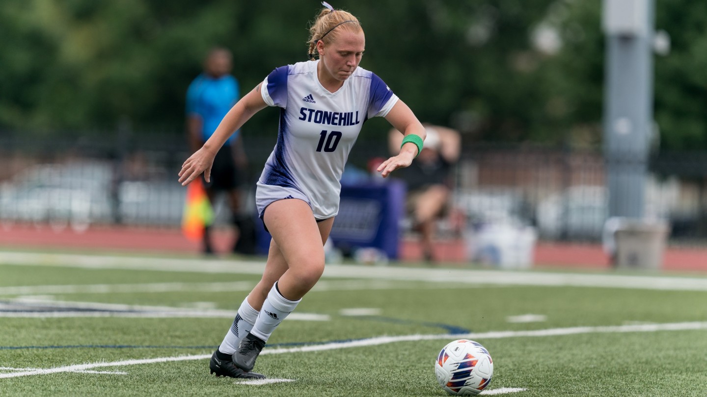 Skyhawk Talk | Stonehill Alumni Magazine | Stonehill College
