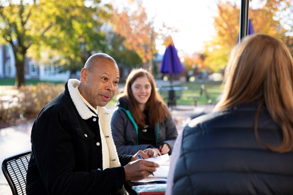 Faculty | Stonehill College