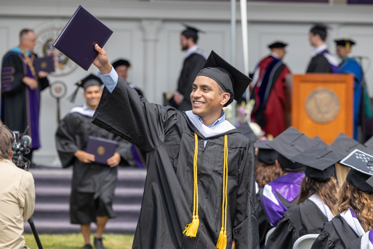 Spring 2023 Dean’s List Announced | Stonehill College