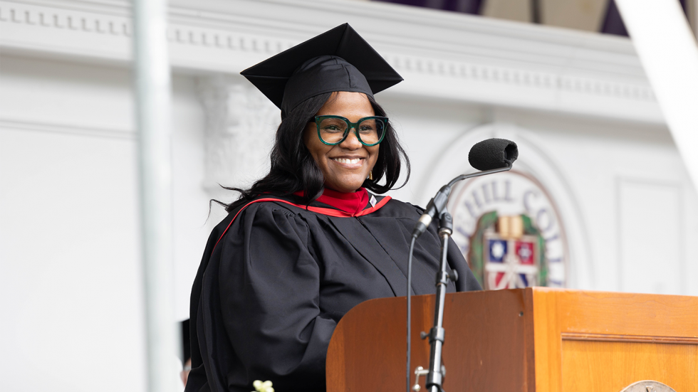 Cicily T. Shaw ’97 Addresses Newest Alumni Association Members ...
