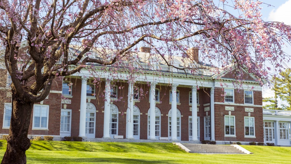 Faculty Honored with Leadership Awards | Stonehill College