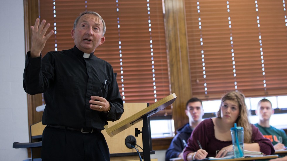Rev. Richard Gribble, C.S.C. Earns Hegarty Award | Stonehill College