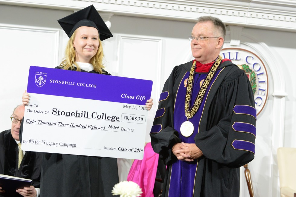 Senior Class Gift | Stonehill College