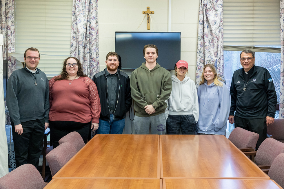 Campus Ministry | Stonehill College
