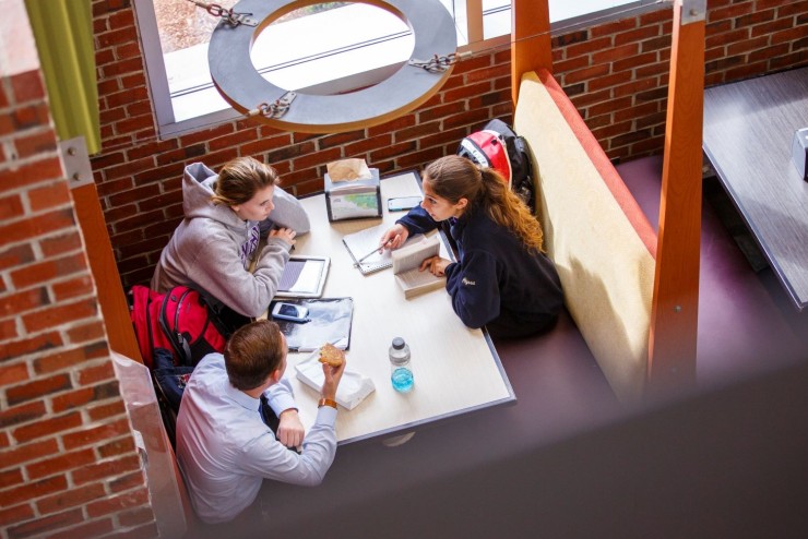 Dining Services | Stonehill College