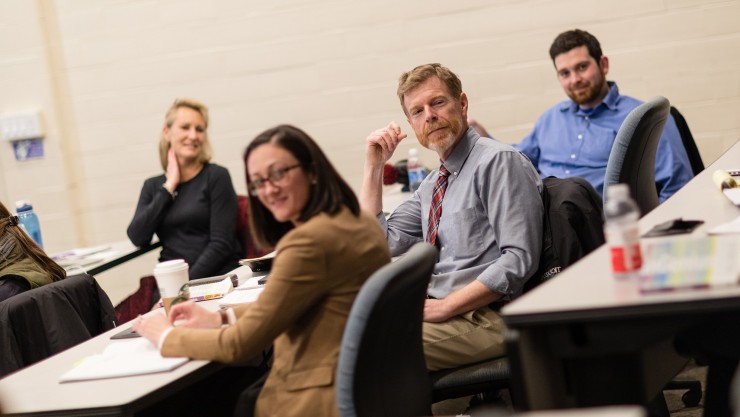 Interdisciplinary Studies Major & Minor | Stonehill College