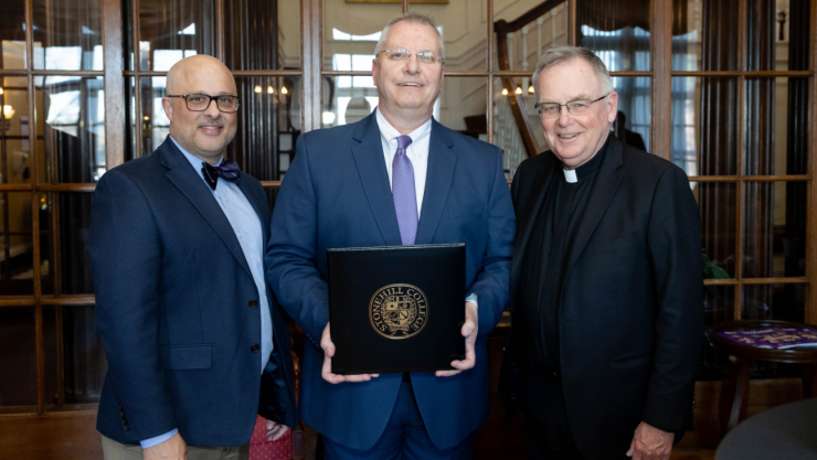 Award for Excellence in Teaching by Adjunct Faculty | Stonehill College