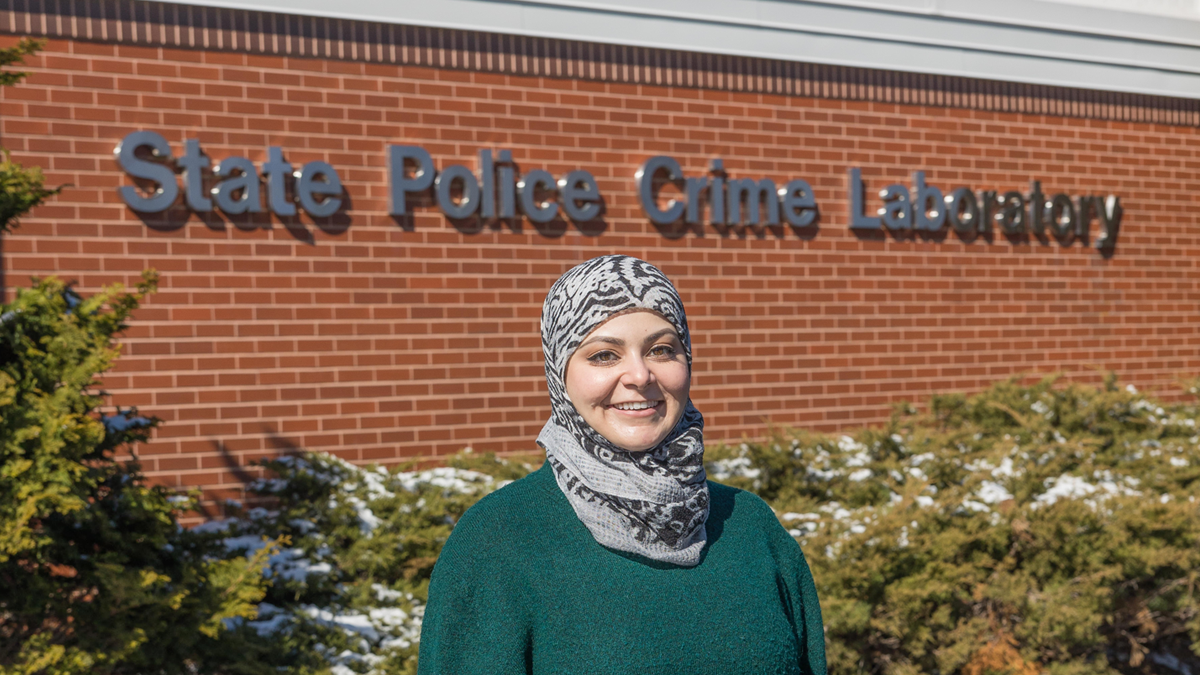 Real Life Forensics | Stonehill Alumni Magazine | Stonehill College