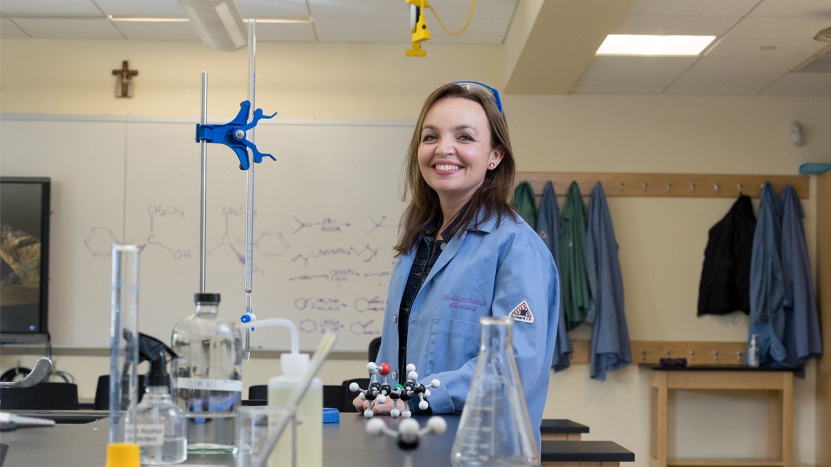 Faculty Spotlight | Stonehill Alumni Magazine | Stonehill College