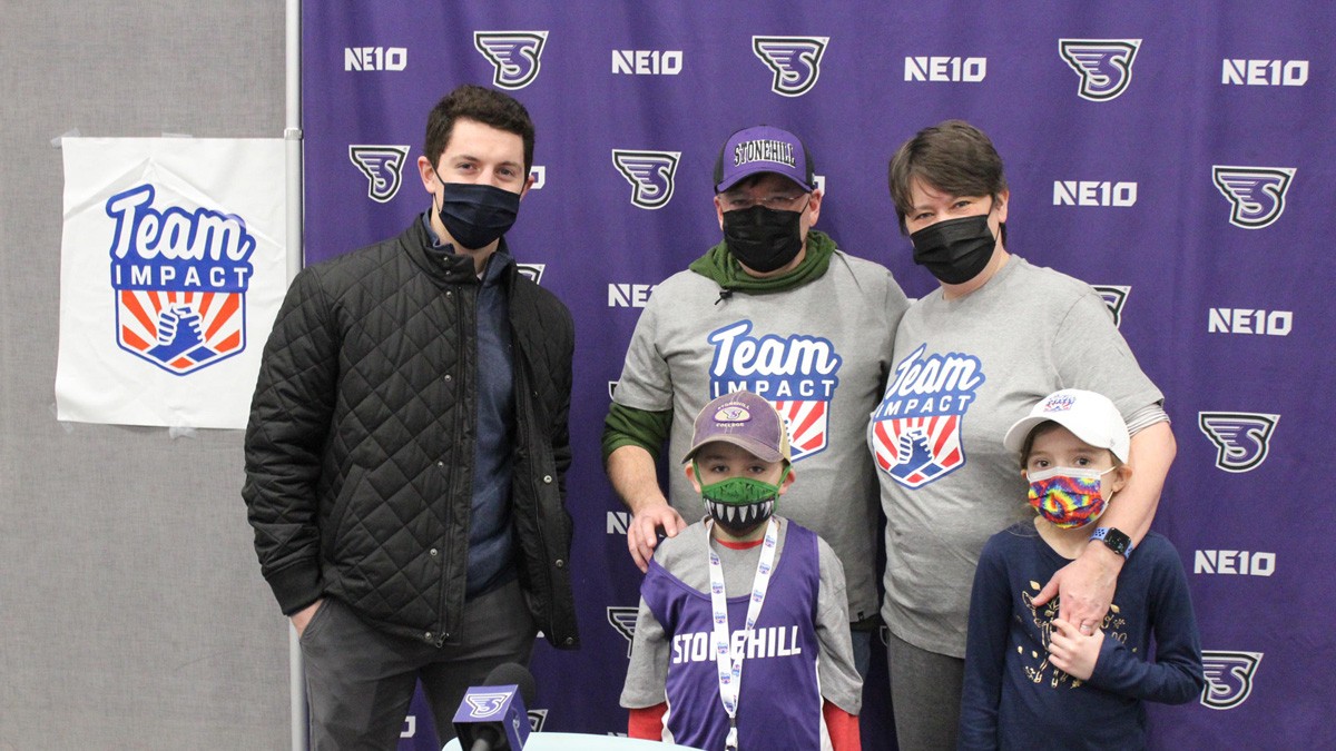 Showing Up | Stonehill Alumni Magazine | Stonehill College